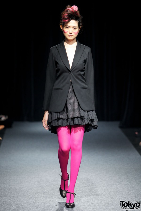Junya Tashiro 2012 S/S Collection – Tokyo Fashion