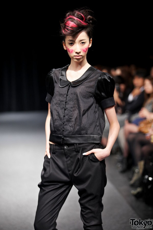 Junya Tashiro 2012 S/S Collection – Tokyo Fashion