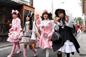 Harajuku Fashion Walk #7 – Pictures of Colorful Japanese Street Fashion ...
