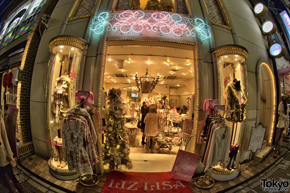 Harajuku Christmas Pictures 2011 – Takeshita Dori, Cat Street, LaForet ...