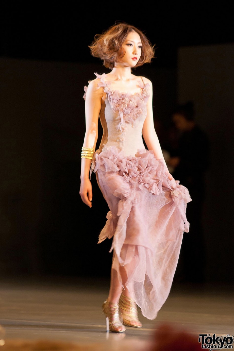 Japanese Hair Show Pictures – Splash International 2012 – Tokyo Fashion