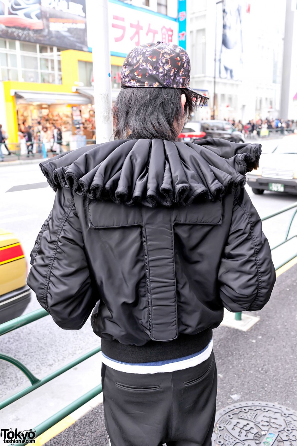 Harajuku Guy’s Phenomenon Ruff Collar Cross Jacket & Spikes – Tokyo Fashion