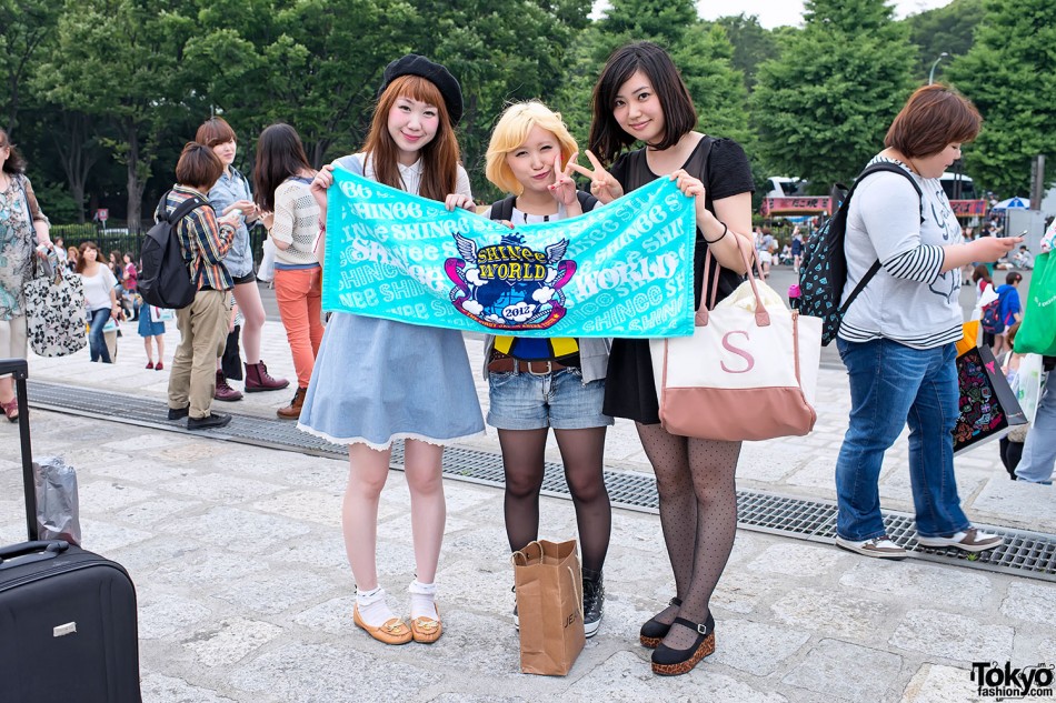 SHINee World 2012 Tour in Tokyo – Fan Fashion Snaps – Tokyo Fashion