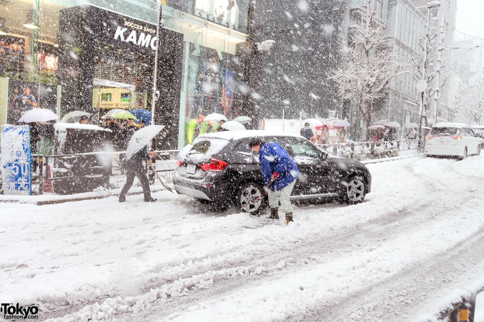 Snow in Harajuku & Shibuya on Coming of Age Day 2013 – Pictures & Video ...