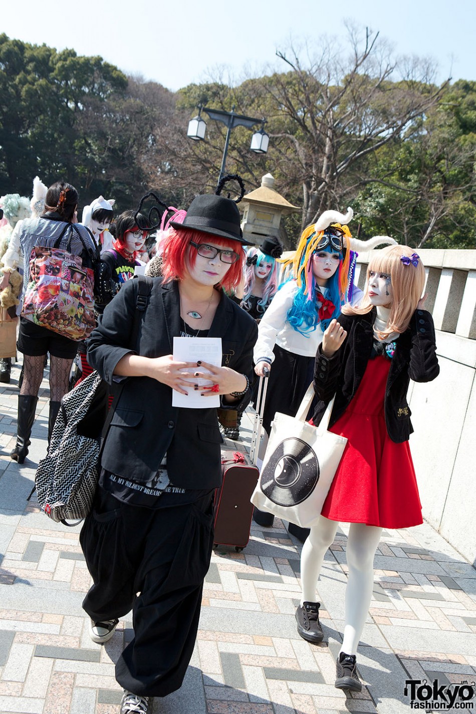 Japanese Shironuri “White Face Monster Party” in Harajuku – Pics ...