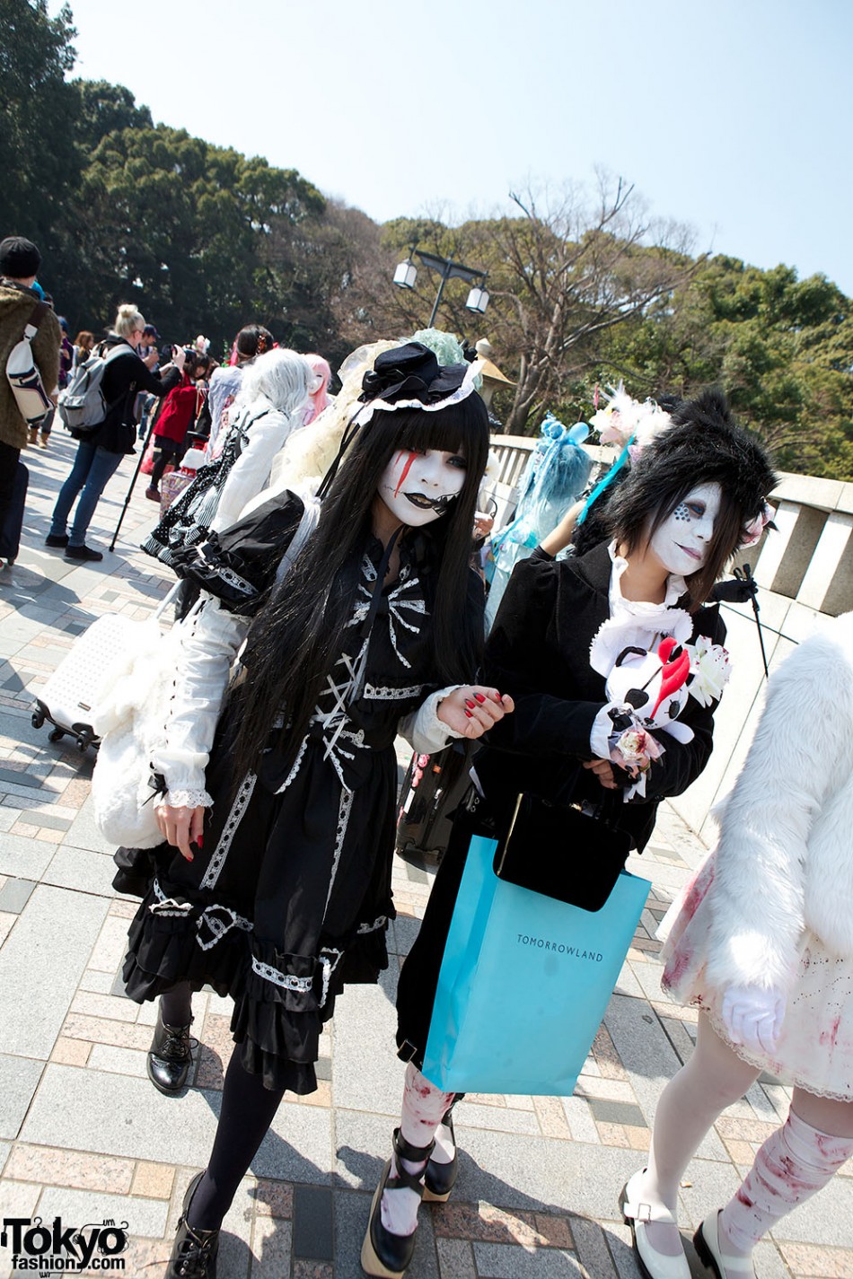 Japanese Shironuri “White Face Monster Party” in Harajuku – Pics ...