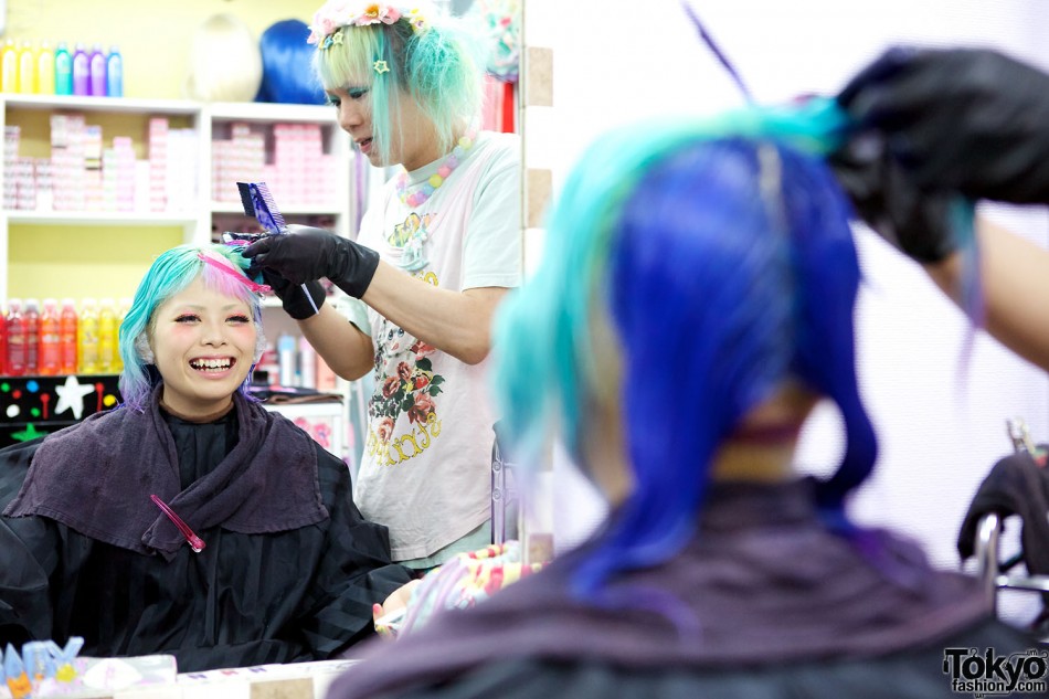 Viva Cute Candy! Kawaii & Colorful Hair Salon in Tokyo – Styling Video ...