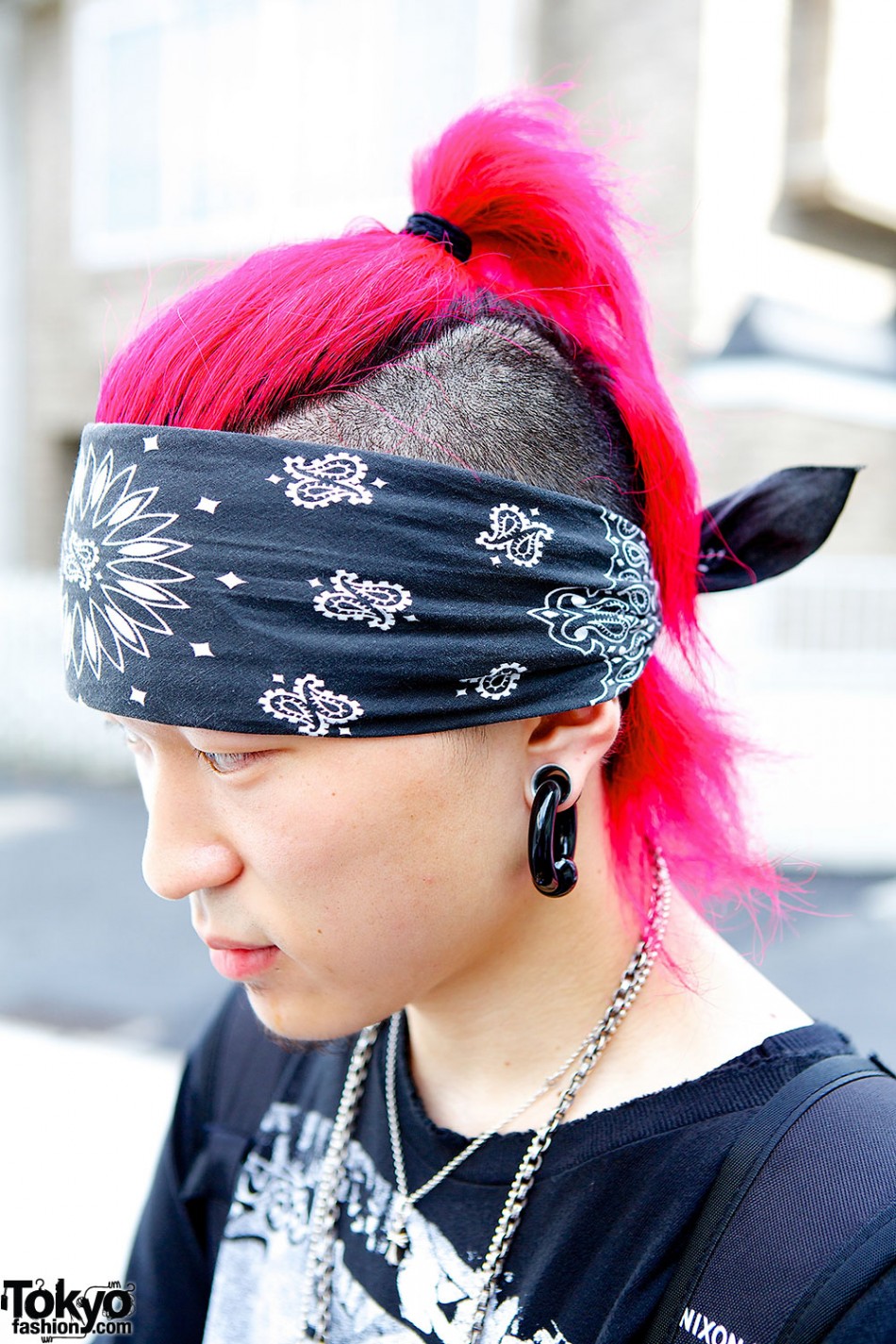 Pink Hair w/ Punk-Inspired Fashion, Chrome Hearts & Alice Black – Tokyo ...