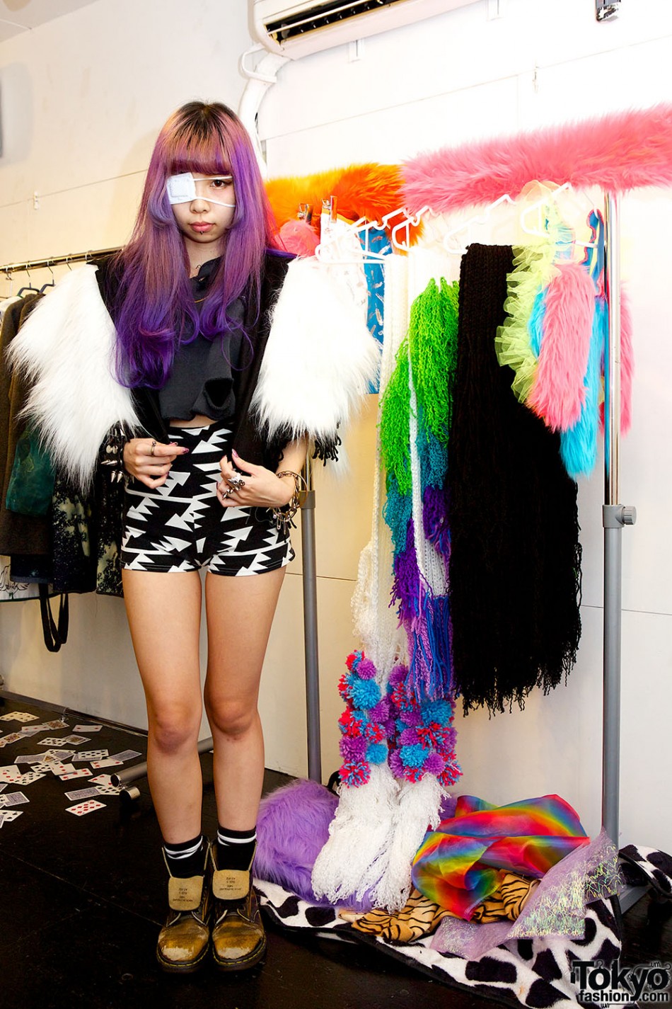 HIBI, Orleans, Chimerical & HEIHEI – MGK Fashion Exhibition in Harajuku ...