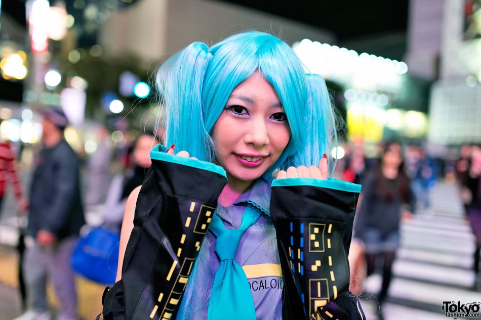 Halloween in Japan – Shibuya Street Party Costume Pictures – Tokyo Fashion