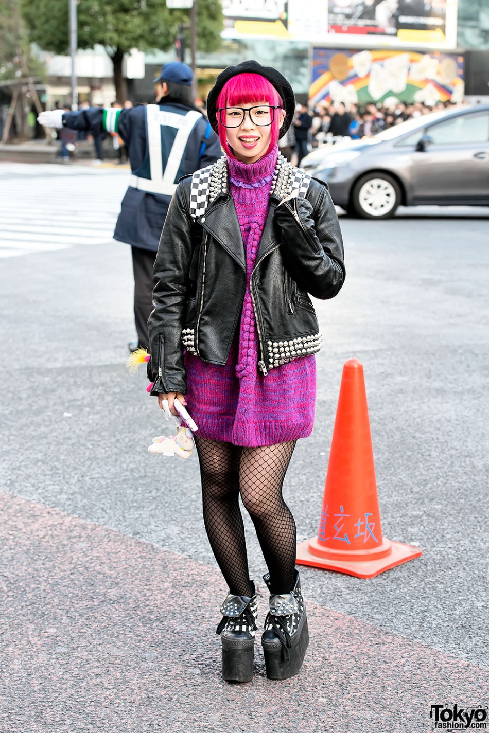 Pink Hair, Studded Leather Jacket, Knit Dress & Platform Sneakers in Shibuya – Tokyo Fashion