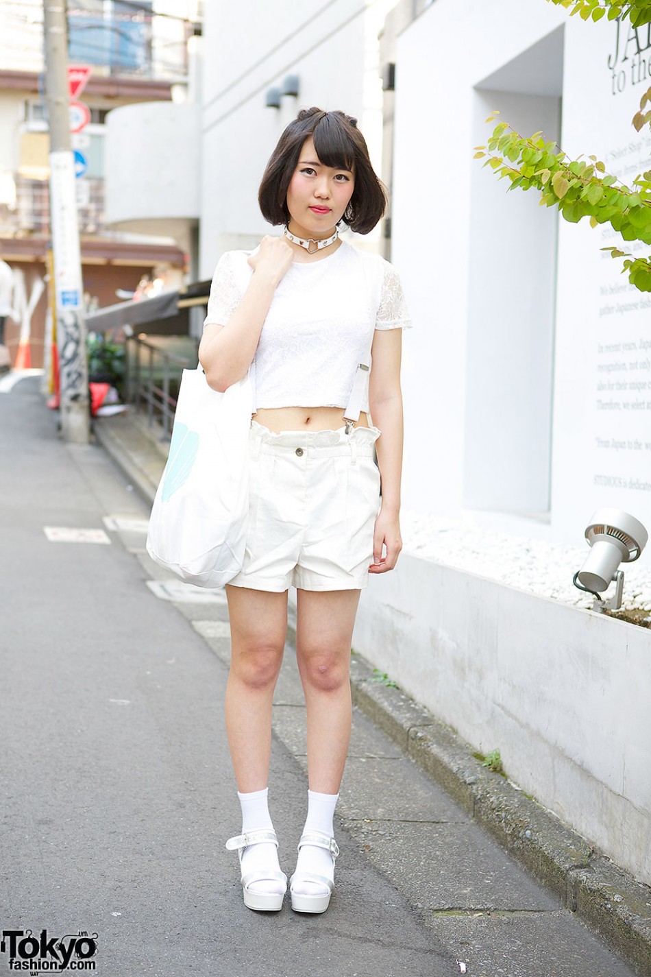 All White Spinns & WEGO Summer Harajuku Style w/ Lace Crop Top & Sandals – Tokyo Fashion