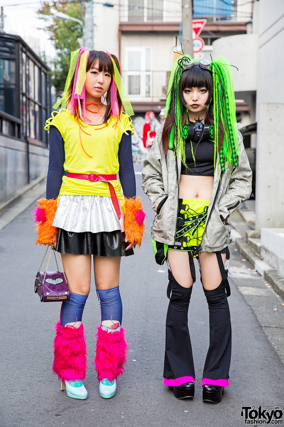 Harajuku Cyber Style w/ Pen & Lolly, CyberDog, Gas Mask & Hair Falls ...