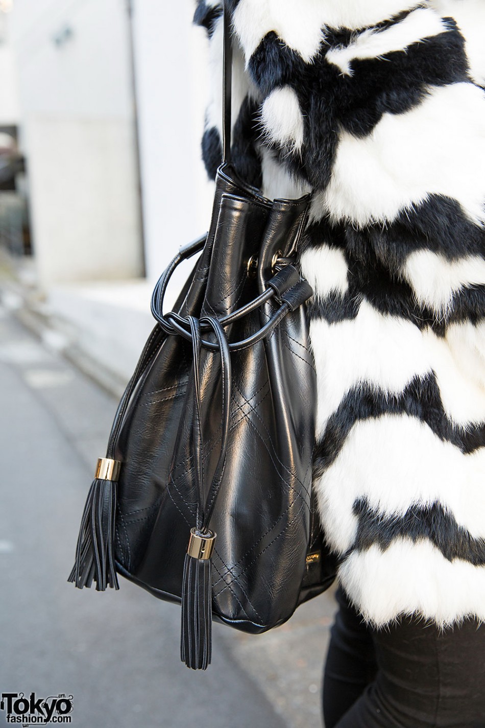 Murua Faux Fur Coat, Cecil McBee Jeans & Bubbles Harajuku Boots – Tokyo ...