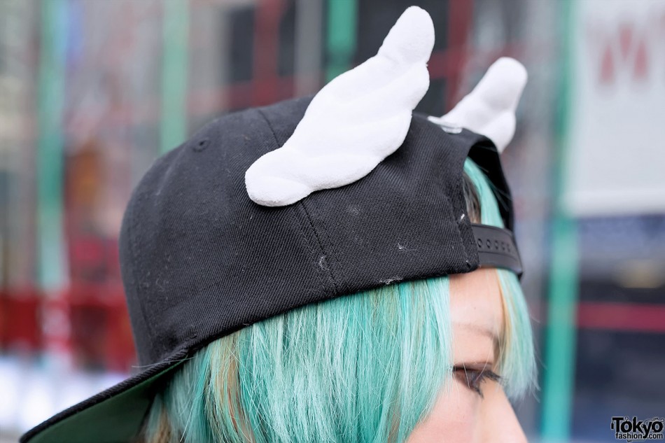 Harajuku Girl w/ Cyberdog Backpack, Green Hair & Monomania – Tokyo Fashion