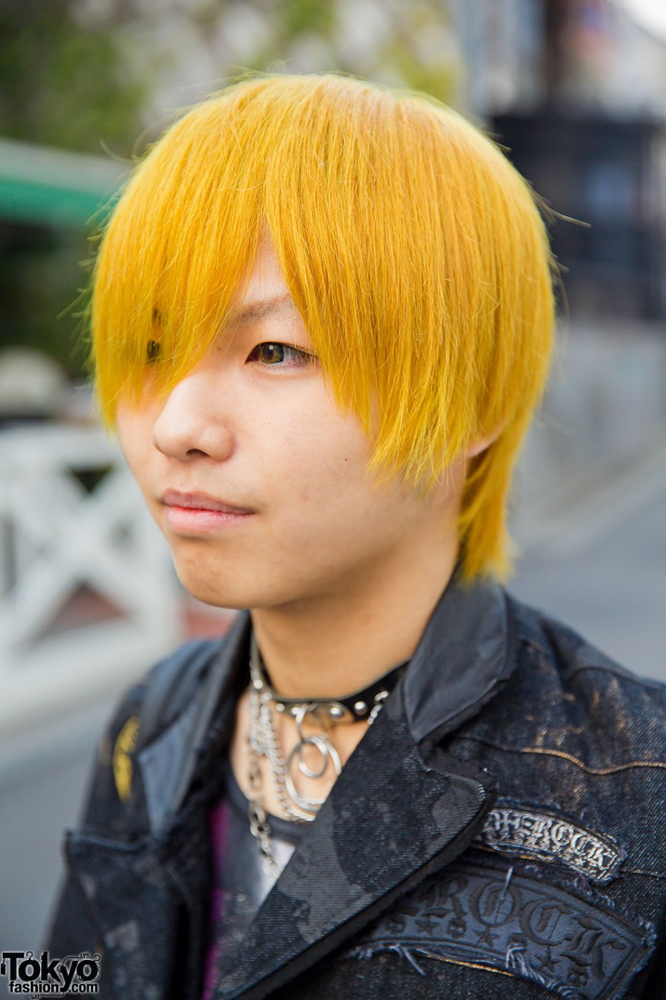 Yellow-Haired Harajuku Guy in h.NAOTO, Algonquins, Black Peace Now ...