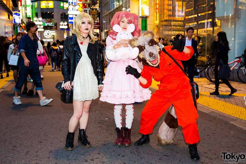 Halloween Eve in Japan – 150 Halloween Costume Pictures – Tokyo Fashion