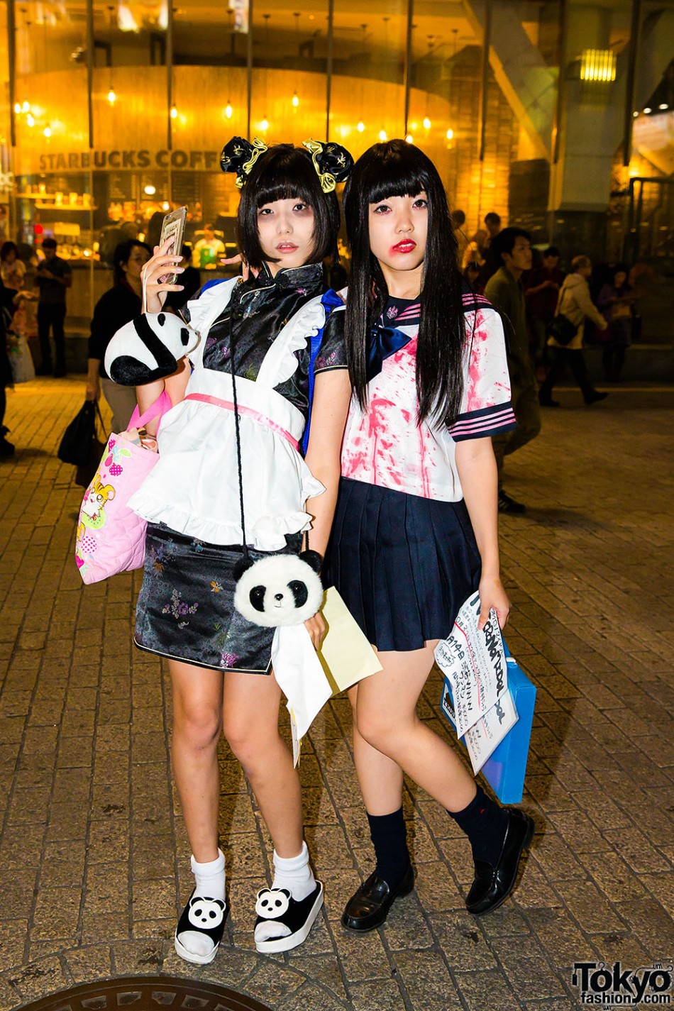 Halloween Eve in Japan – 150 Halloween Costume Pictures – Tokyo Fashion