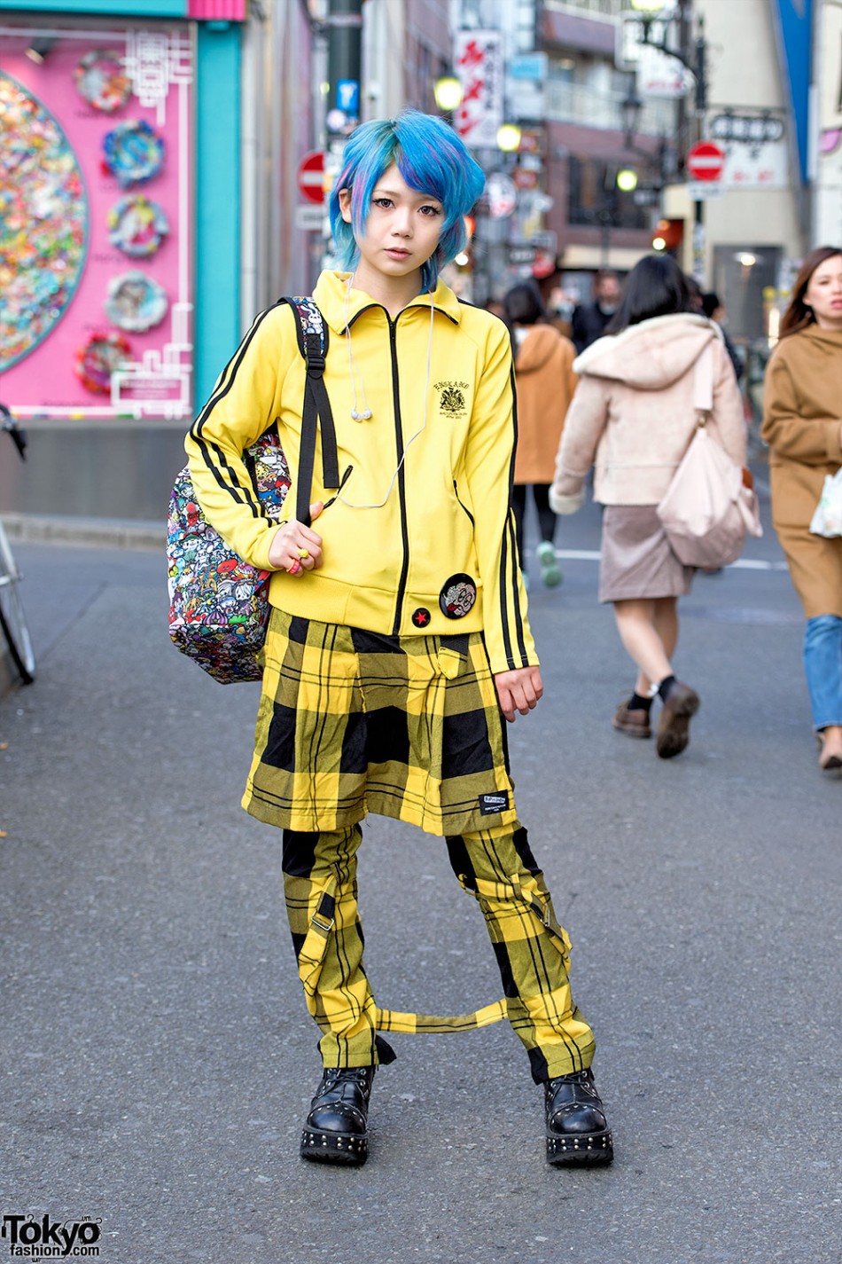 Harajuku Girl w/ Blue Hair, Sexy Dynamite London, Super Lovers & Waga ...