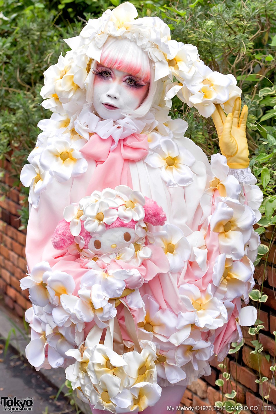 Japanese Shironuri Artist Minori’s My Melody Fashion in Harajuku ...
