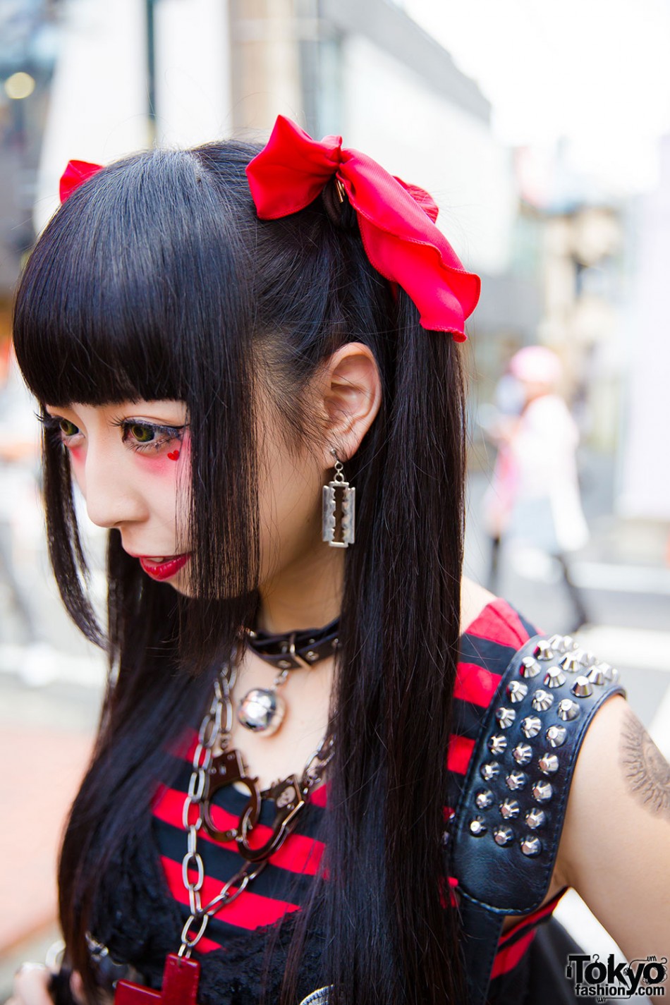 Harajuku Goth-Punk Style w/ Twin Tails, Algonquins, tutuHA, Demonia ...