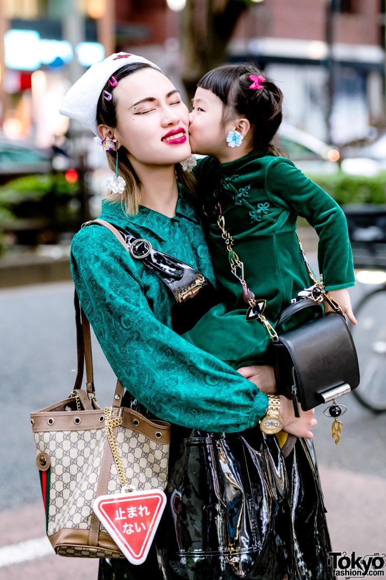 The Ivy Tokyo Jewelry Designer Mothers & Daughter Street Styles w ...