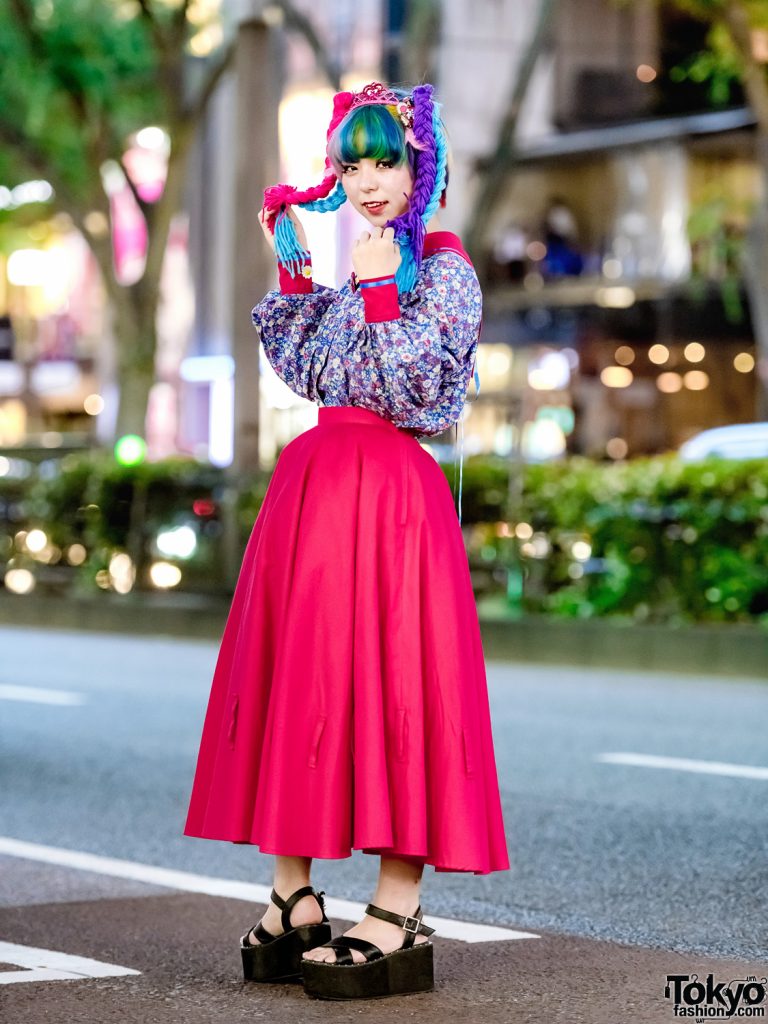 Harajuku Girl’s Doll-inspired DIY Street Style w/ Colorful Yarn Hair ...