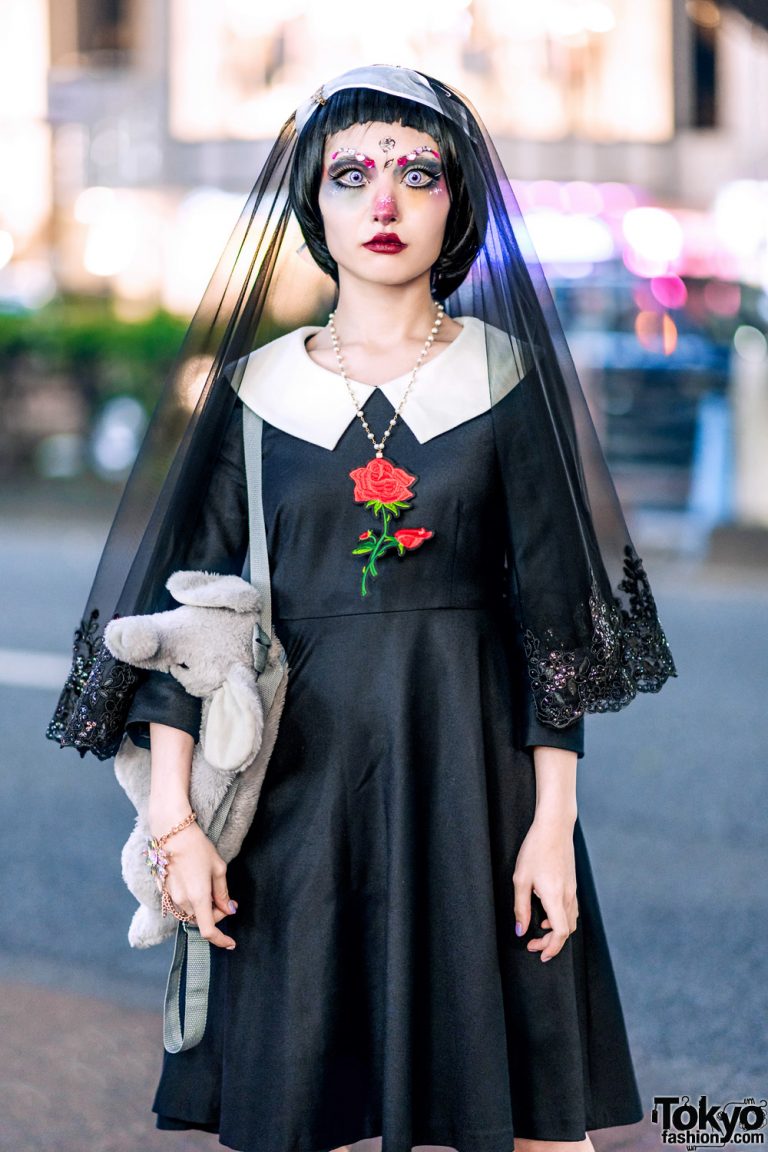 Japanese Creator in Gothic Harajuku Street Style w/ Doll Makeup, Face ...
