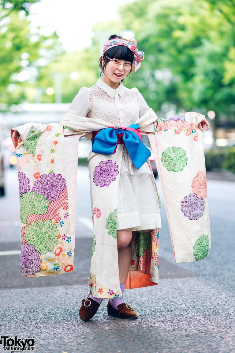 Vintage Japanese Kimono Street Style w/ Printed Headscarf, Sheer Blouse ...