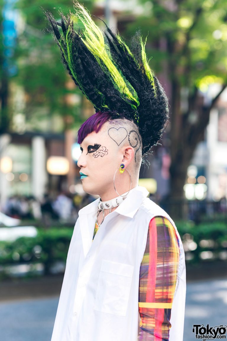 Mohawk Hairstyle in Harajuku w/ Sleeveless Dress, Heiligtum Sweatshirt ...