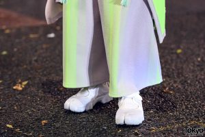 Hatra Japan Neon Street Style w/ Kazafutakoki Cowl Neck, Face Mask ...