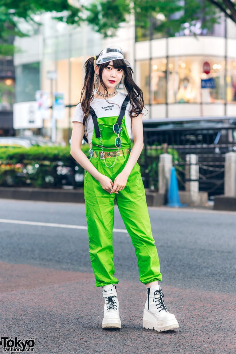 Japanese Pop Idol in Harajuku w/ Twin Tails, Clear Visor, Rose Apple ...