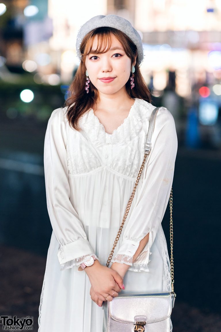 Japanese All White & Decora Streetwear Styles w/ Goggles, Decora Hair ...