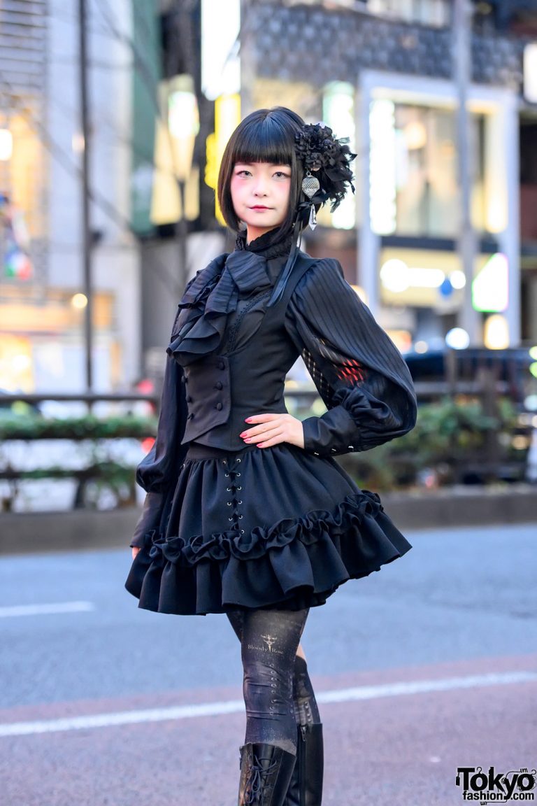 Japanese Gothic Lolita Street Style w/ MR Corset Top, Sheglit Vest, Na ...