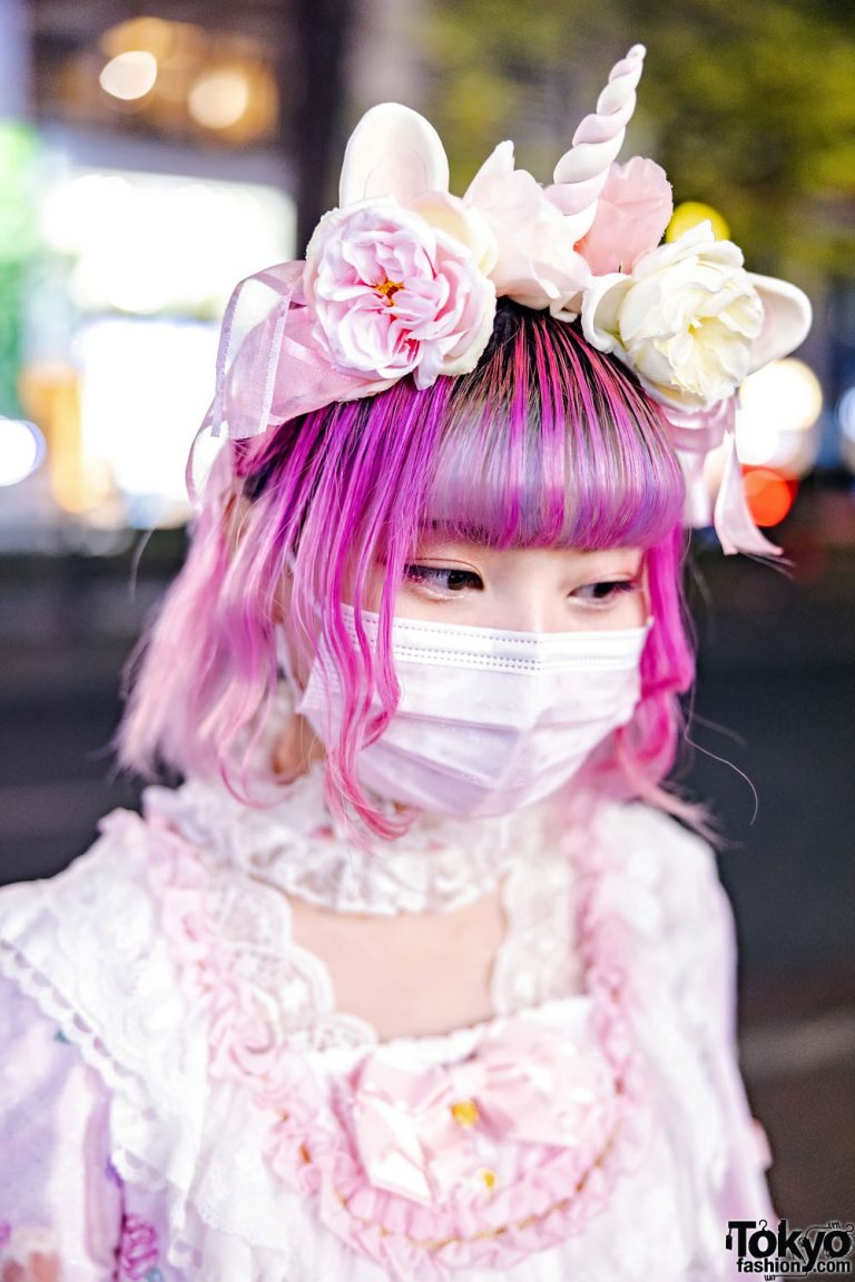 Angelic Pretty Japanese Lolita Street Style w/ Unicorn Horn & Ozz On ...