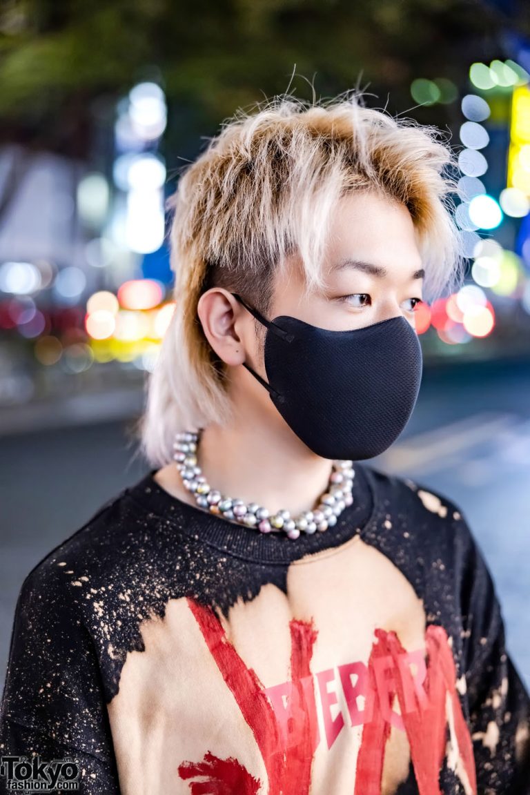 Harajuku Idol & Japanese Filmmaker in Tokyo w/ Moschino, Dolls Kill ...