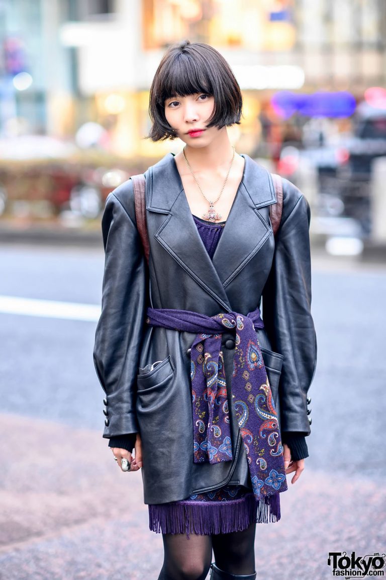 Japanese Vintage Street Style w/ Bob Hairstyle, Oversized Jacket, Scarf ...