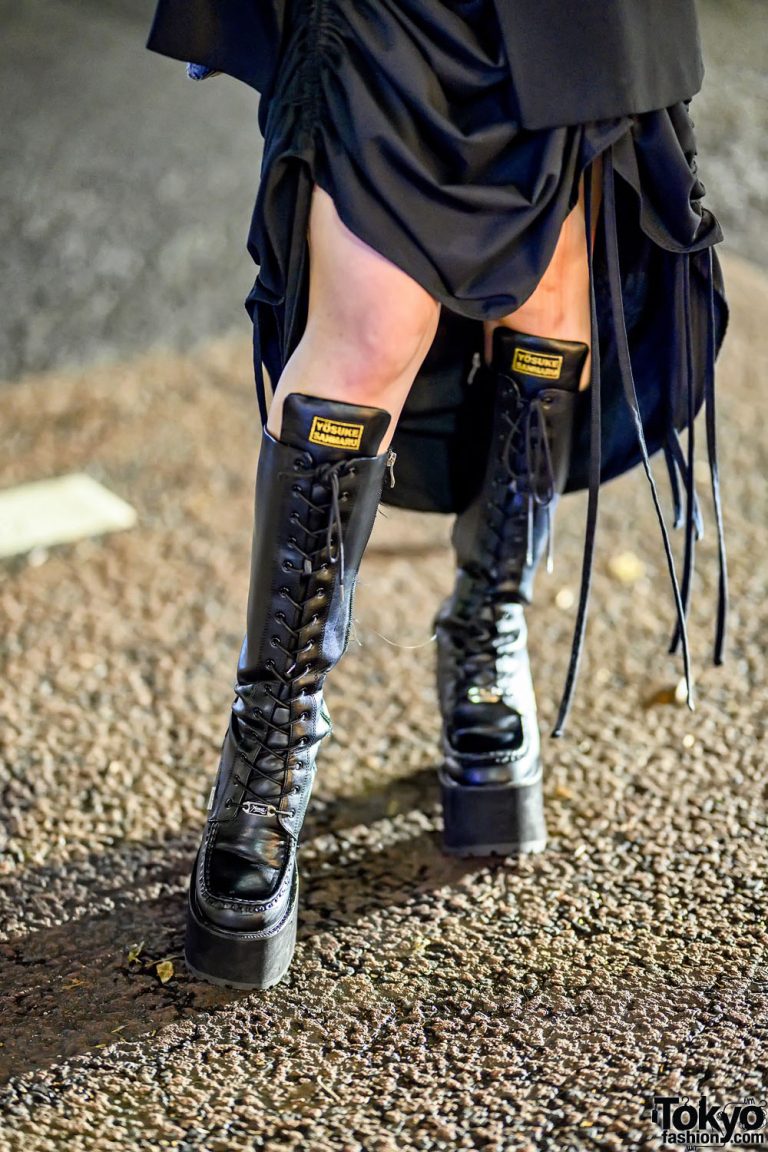 Japanese Dancer w/ Hime Hairstyle in All Black Harajuku Street Style ...